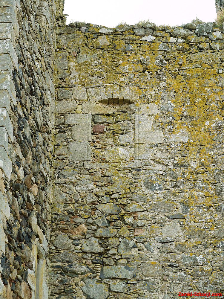 Knockhall Castle - Zamki Szkocji
