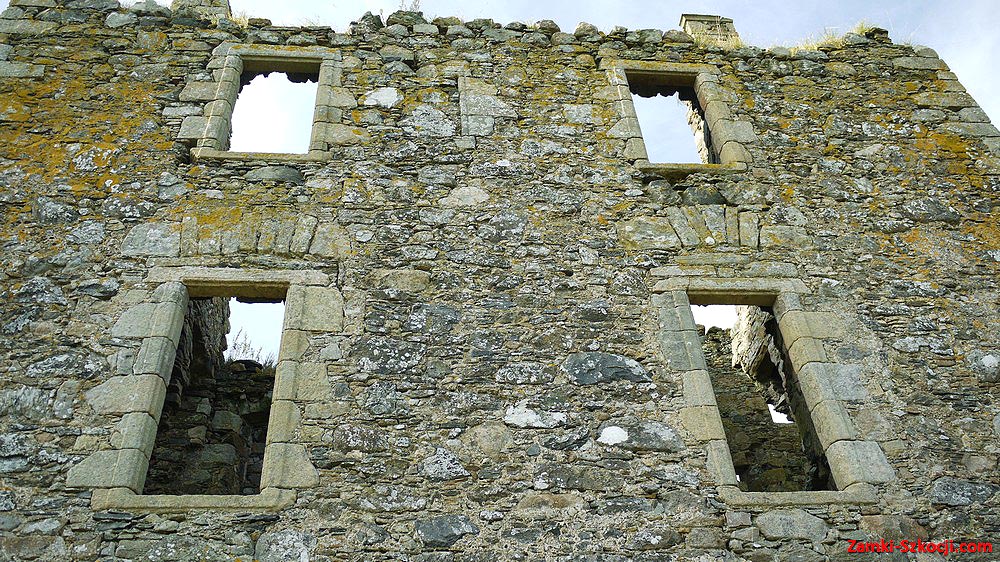Knockhall Castle - Zamki Szkocji
