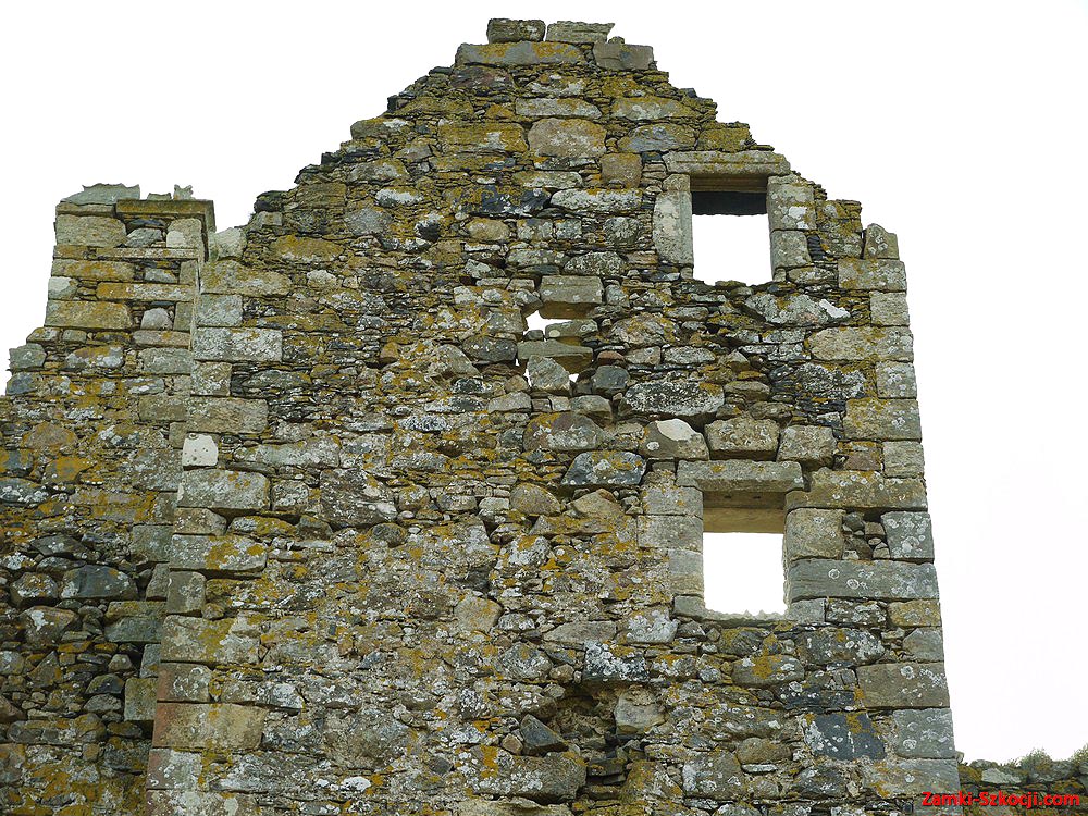 Knockhall Castle - Zamki Szkocji